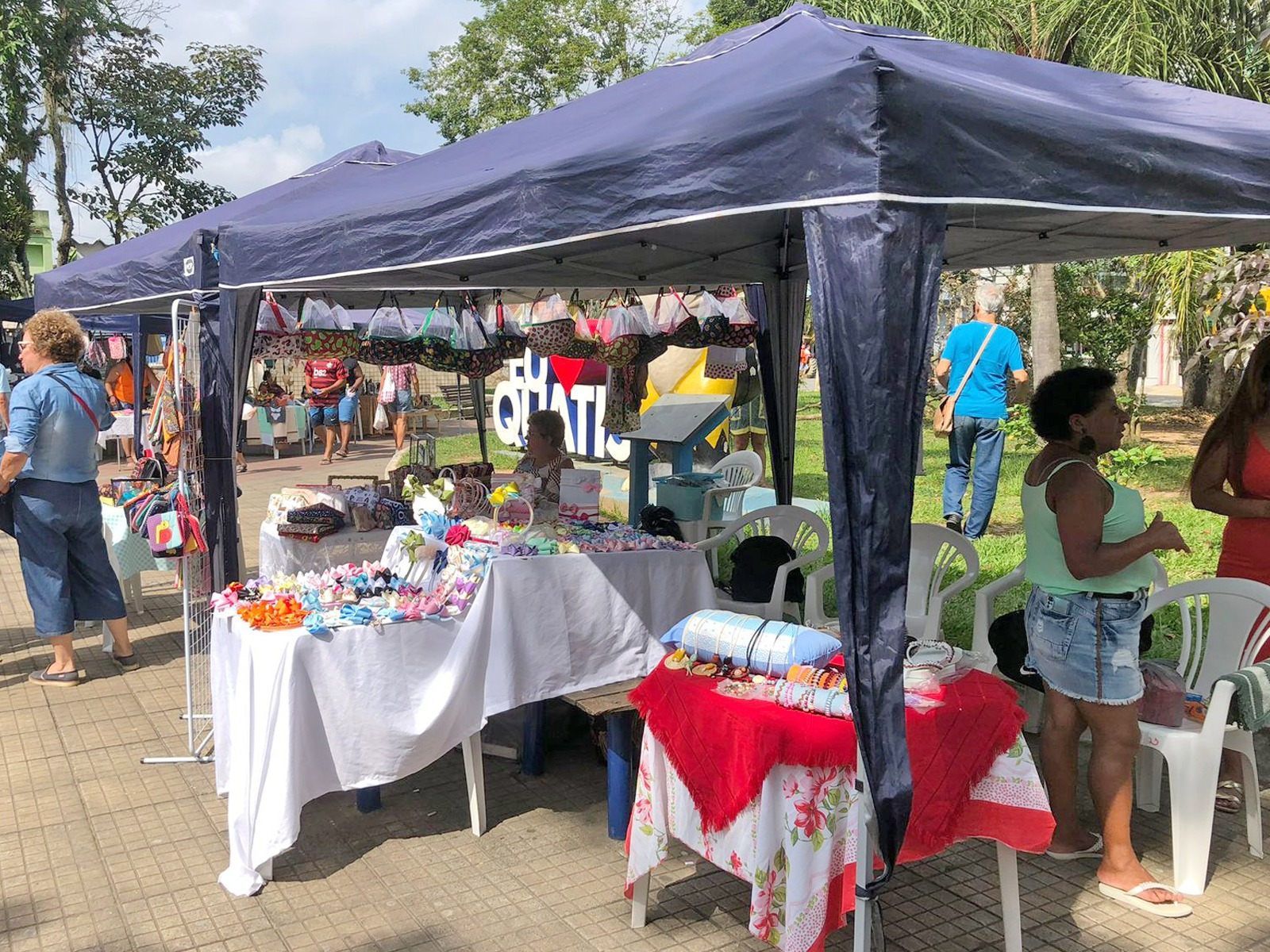 QUATIS GANHA MAIS UMA EDIÇÃO DA FEIRARTE NA PRAÇA – Prefeitura ...